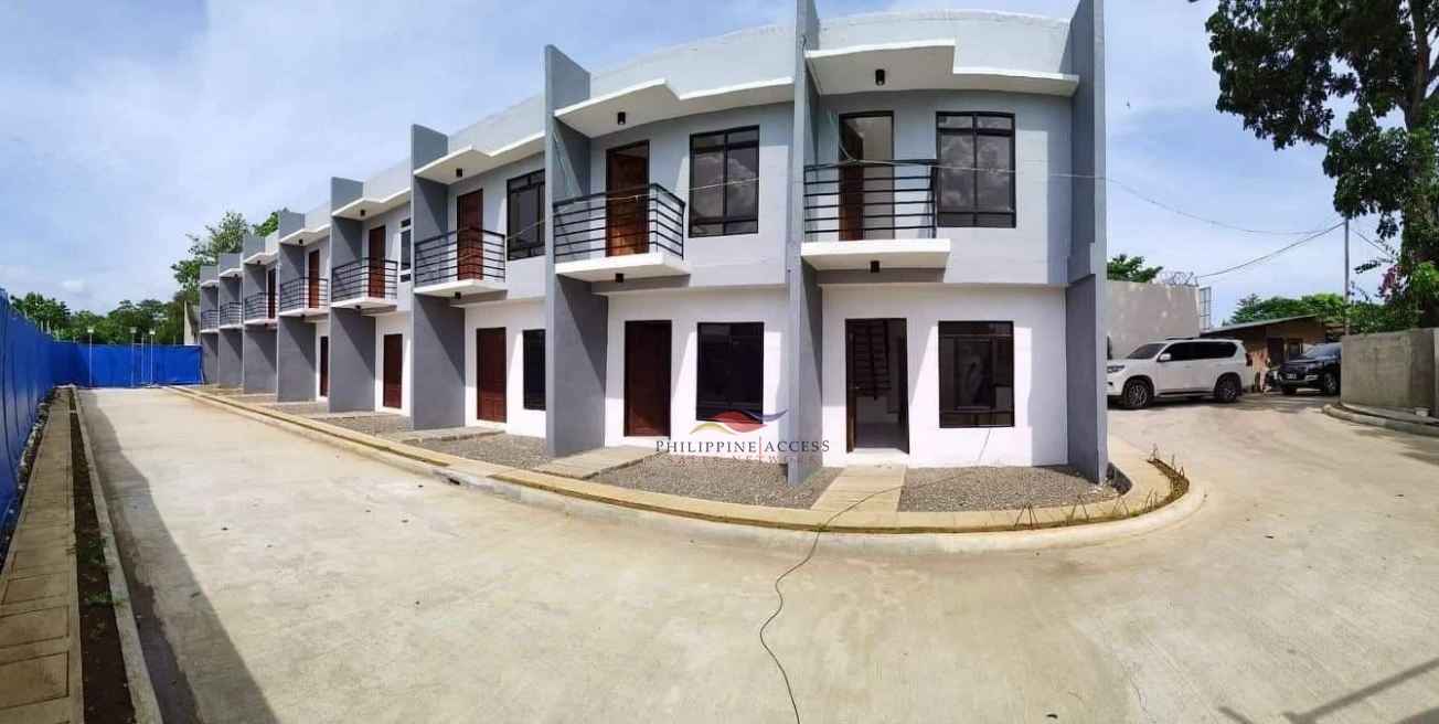 John Phil Leniogao | Inner Unit - Townhouse | Philippine Access Sales ...